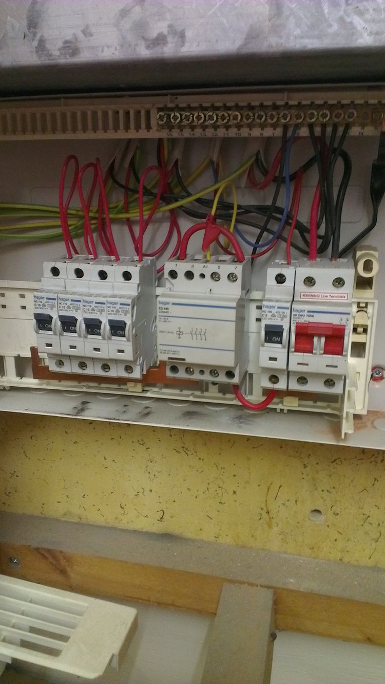 10 Electrical - 10 Electrical – Electrician in Tamworth - Gallery